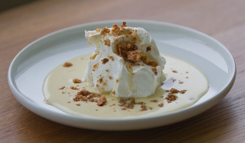 11 Retro Cream Desserts That Still Win Hearts - Just Dip Recipes