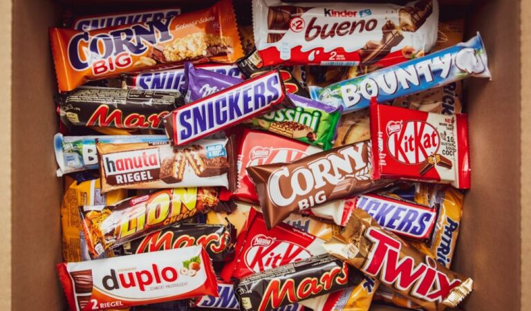 8 Forgotten Candy Brands That Defined a Generation - Just Dip Recipes