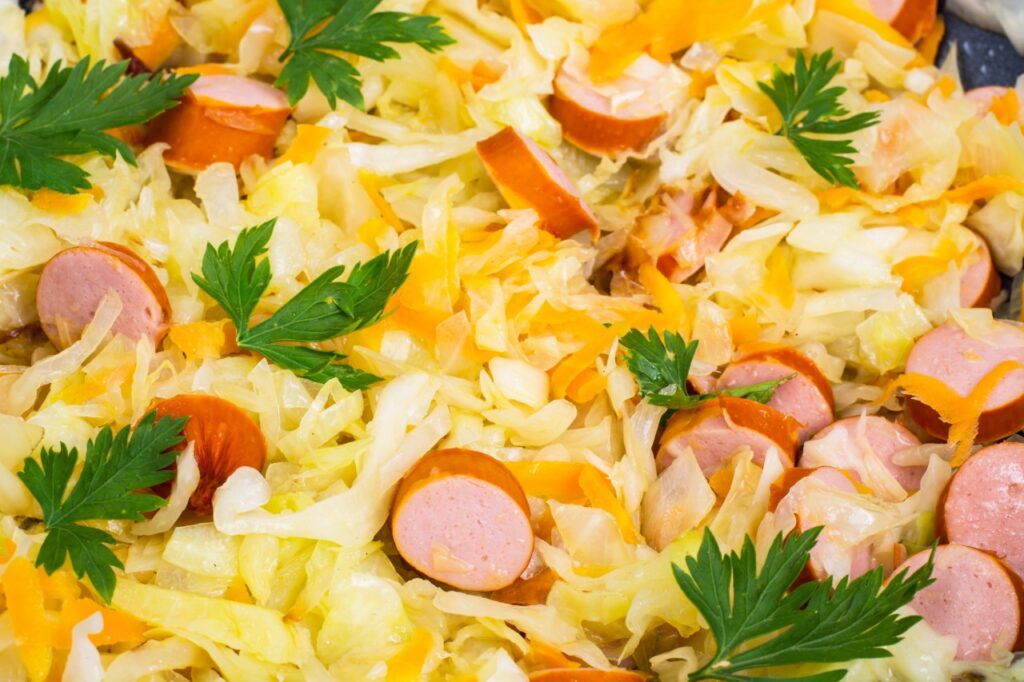 9 Easy Sausage Dinners Everyone Remembers and Requests Again - Just Dip ...